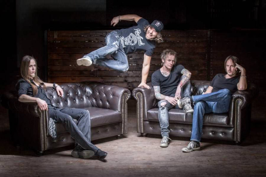 The New Roses Unveil Single and Track-By-Track | Metal Magnitude
